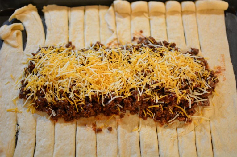 BBQ Beef Braid - Easy Ground Beef Recipe With Crescent Dough