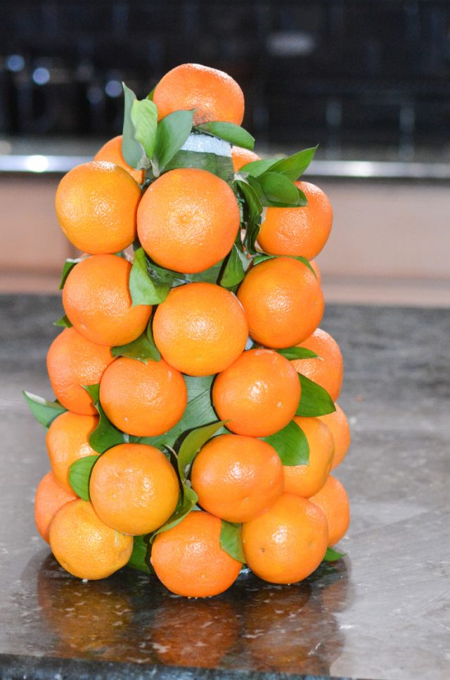 Halos Mandarins Make the Perfect Table Centerpiece - Mommy's Fabulous Finds