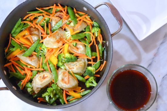 20 Minute Vegetable Dumplings Stir Fry - Mommy's Fabulous Finds