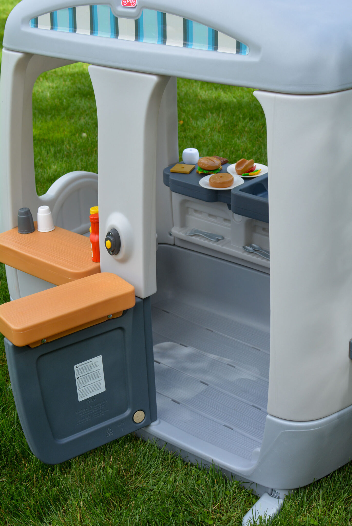 Step2 Adventure Camper - Mommy's Fabulous Finds